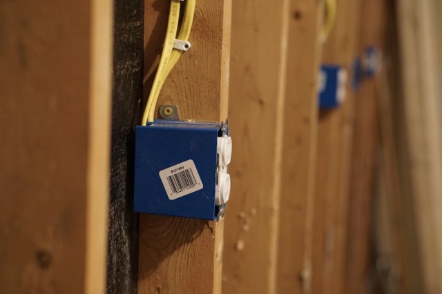 Wiring Garage Woodshop Axiom RCD Metal Garage/Workshop Consumer Unit 3